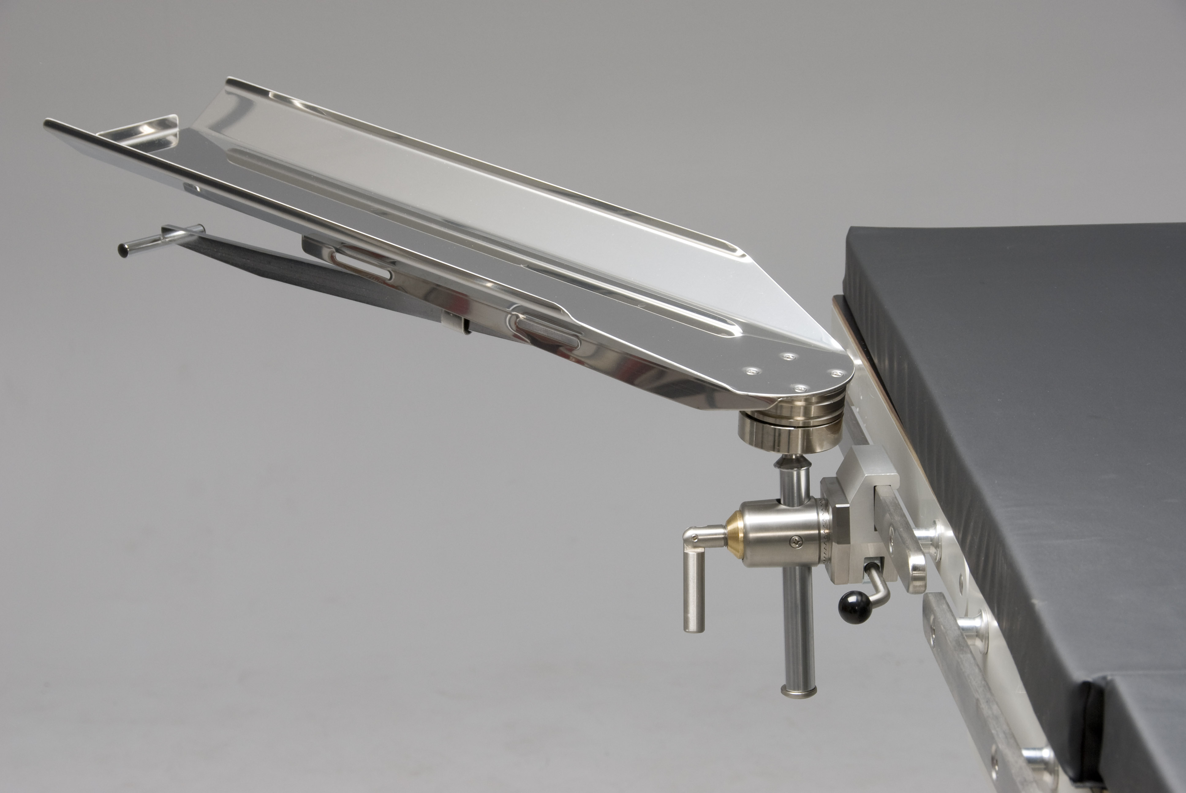 10-387 Armbord med radialfeste | Hospital